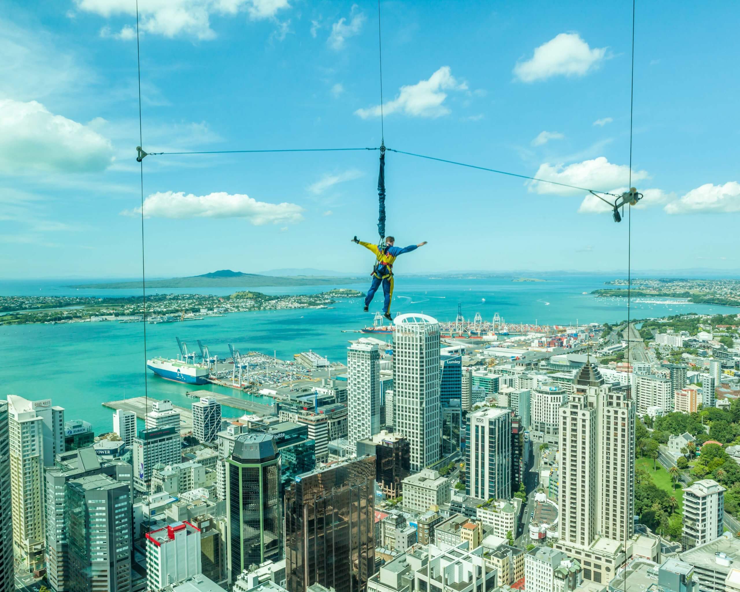 Bungy Sky Tower, Auckland - GO LIVE IT